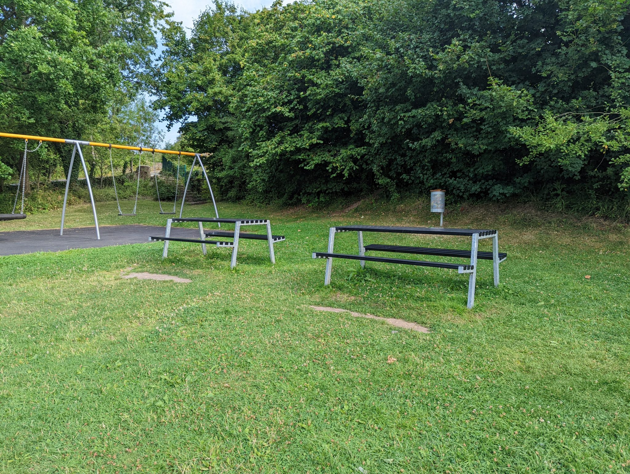 Hague Bar playground & Picnic area - Visit New Mills