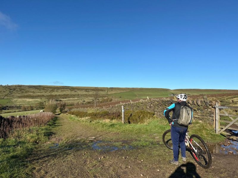 Cown Edge and Robin Hood’s Picking Rods loop - Visit New Mills